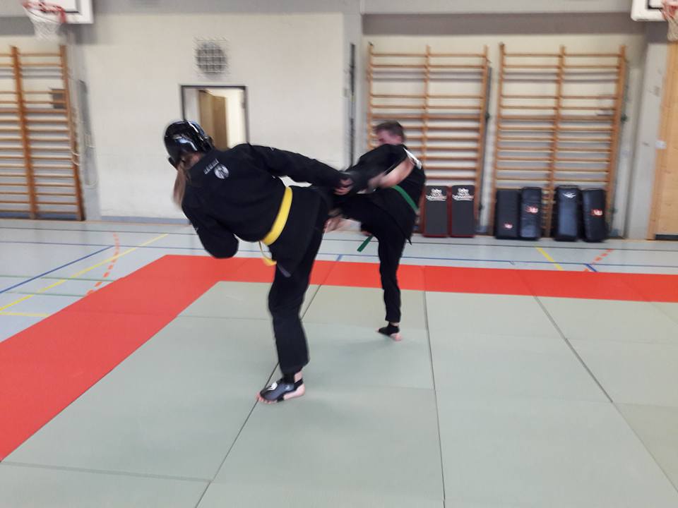 Budo- und Freizeitsportverein Lahr e.V. Jiu-Jitsu, Judo, Luta Livre ... Budo- und Freizeitsportverein Lahr e.V. Jiu-Jitsu, Judo, Luta Livre ...