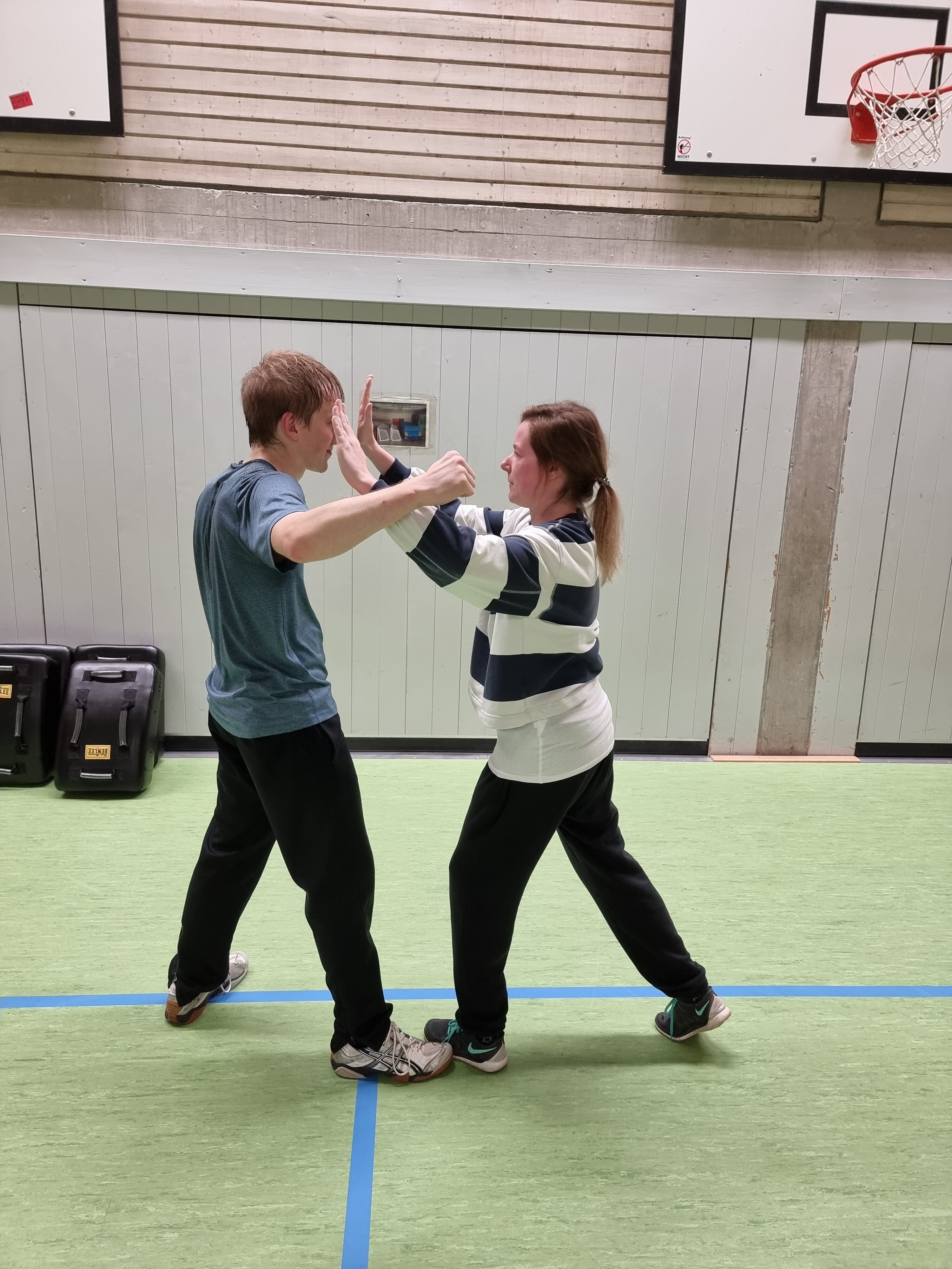 Krav Maga Selbstverteidigung für Einsteiger*innen | BFSV Lahr e.V.